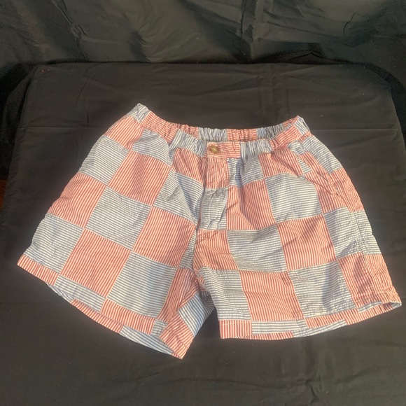 chubbies | Bottoms | Chubbies Redwhiteblue Quilt Shorts Size Large Like ...